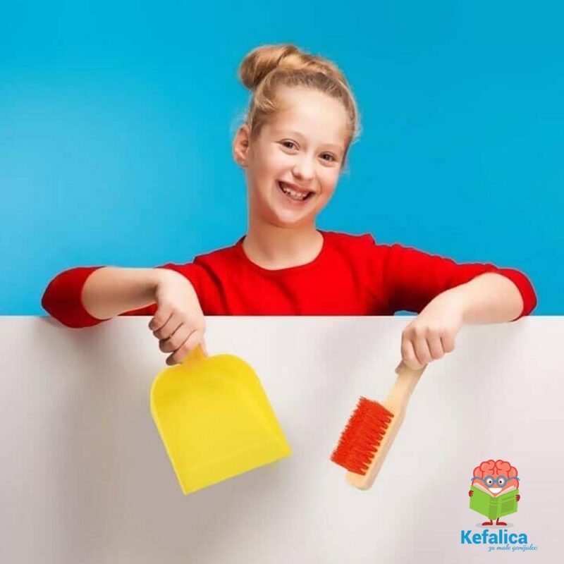 100250 Drveni dječiji set za čišćenje (3+) - Kefalica
